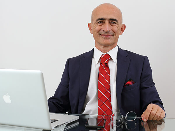 Why Dr. Kayihan Sahinoglu | Hair Transplant Turkey